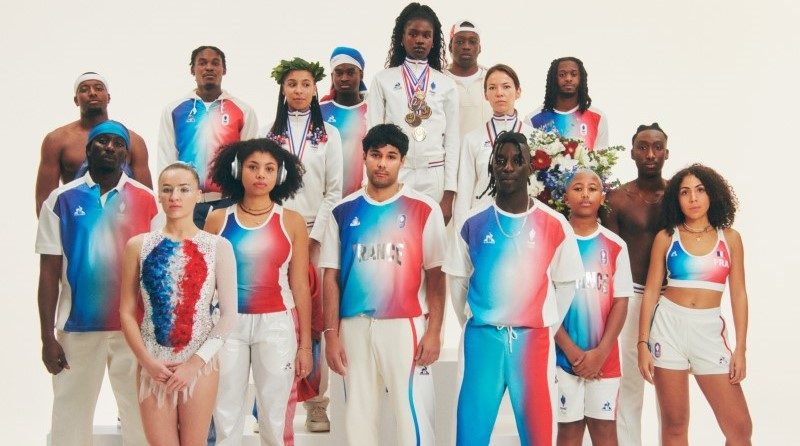 Paris 2024 : « les tenues historiques » de l'Equipe de France olympique et paralympique dévoilées